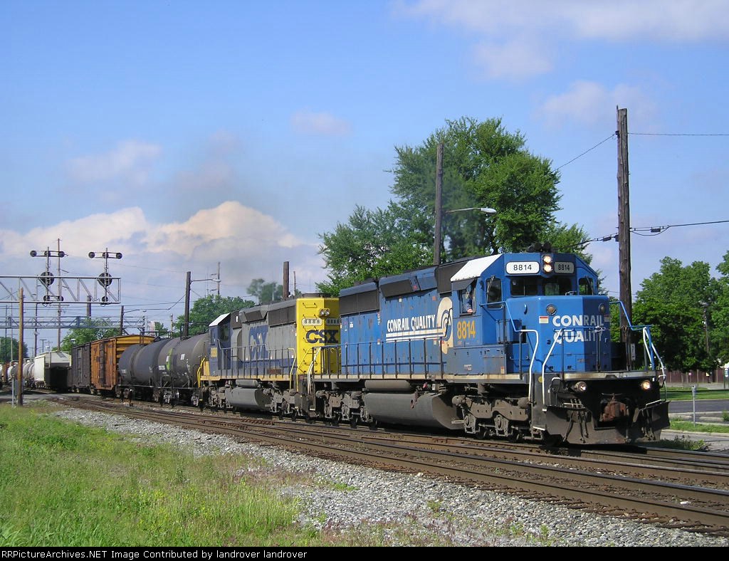 CSXT 8814 & CSXT 8888 On CSX Q 365 Southbound